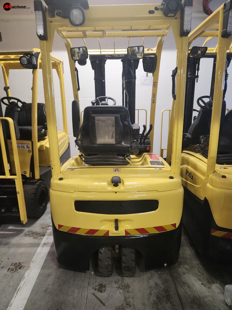 מלגזה חשמלית משומשת Hyster J1.6 XN - מלגזות וטרקטורים - צ'פניק